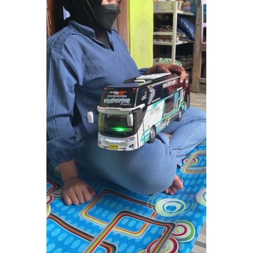 Jual miniatur bus Basuri telolet 9 modul panjang 40 cm | Shopee Indonesia