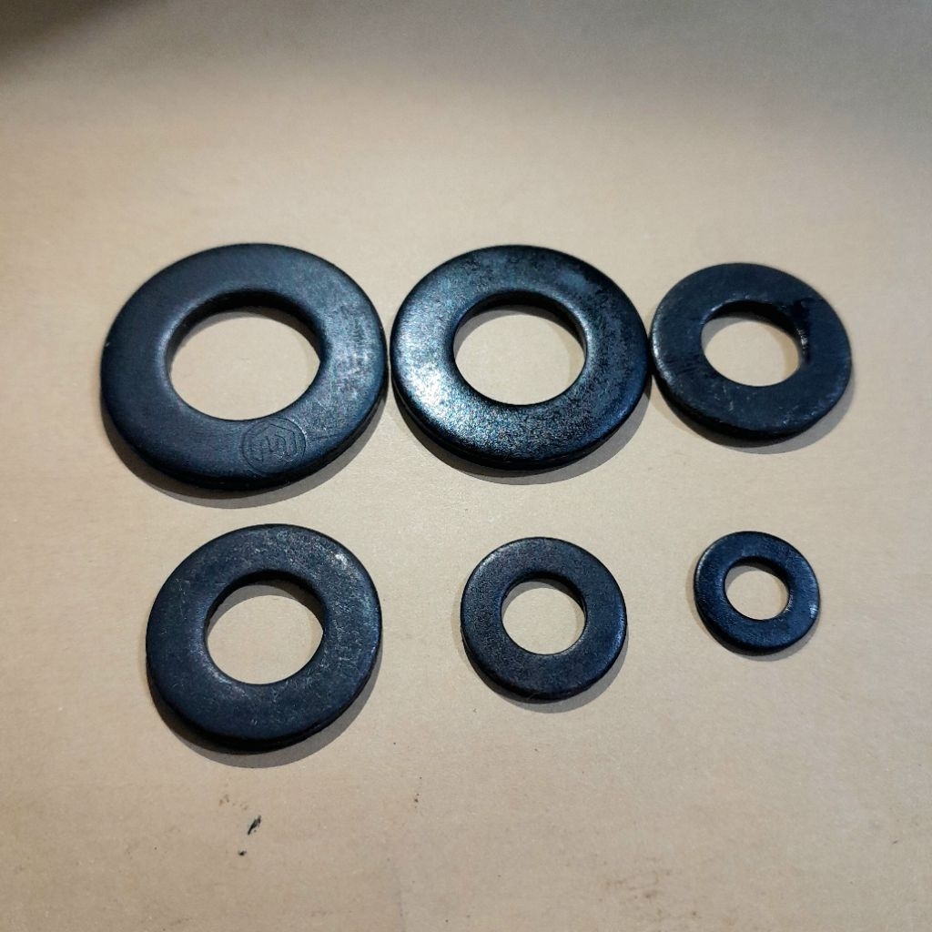 Jual Paket 1 bks isi 100 pcs ring plat baja hitam | washer flat baja ...
