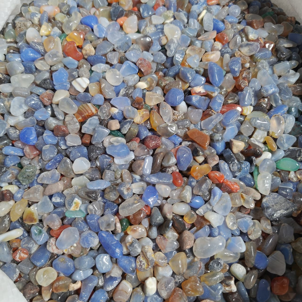 Jual Batu Natural Mix Colour Blue Agate 5-7 mm chips gravel paket 100 ...