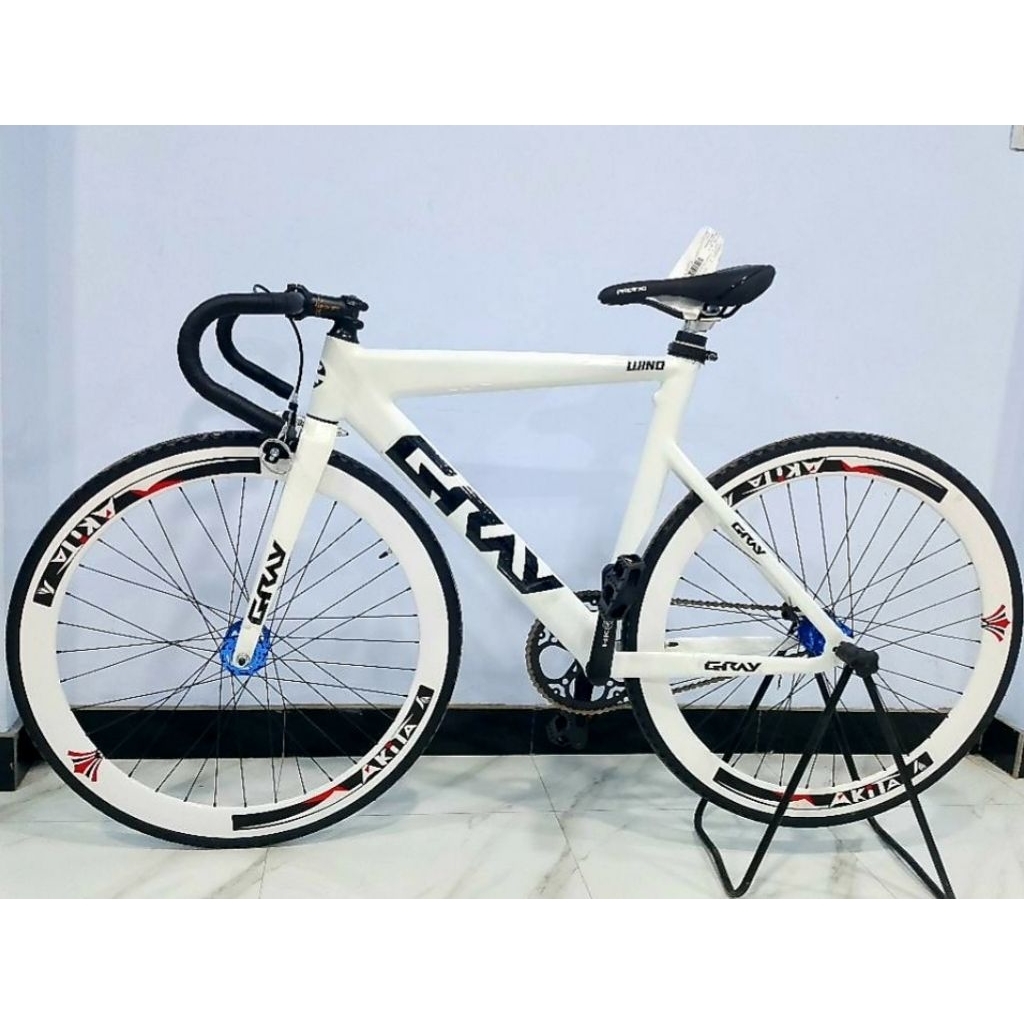 Jual Fixie Gray F15 Warna Putih Dengan Rem Depan Murah Meriah Siap ...