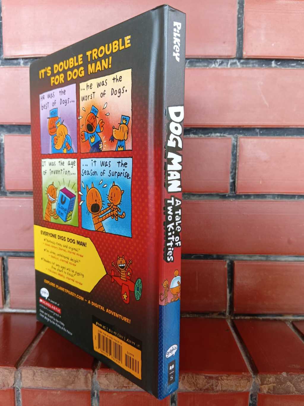 Jual Dog Man A Tale of Two Kitties Dav Pilkey (HC) Dog Man Series Jilid ...