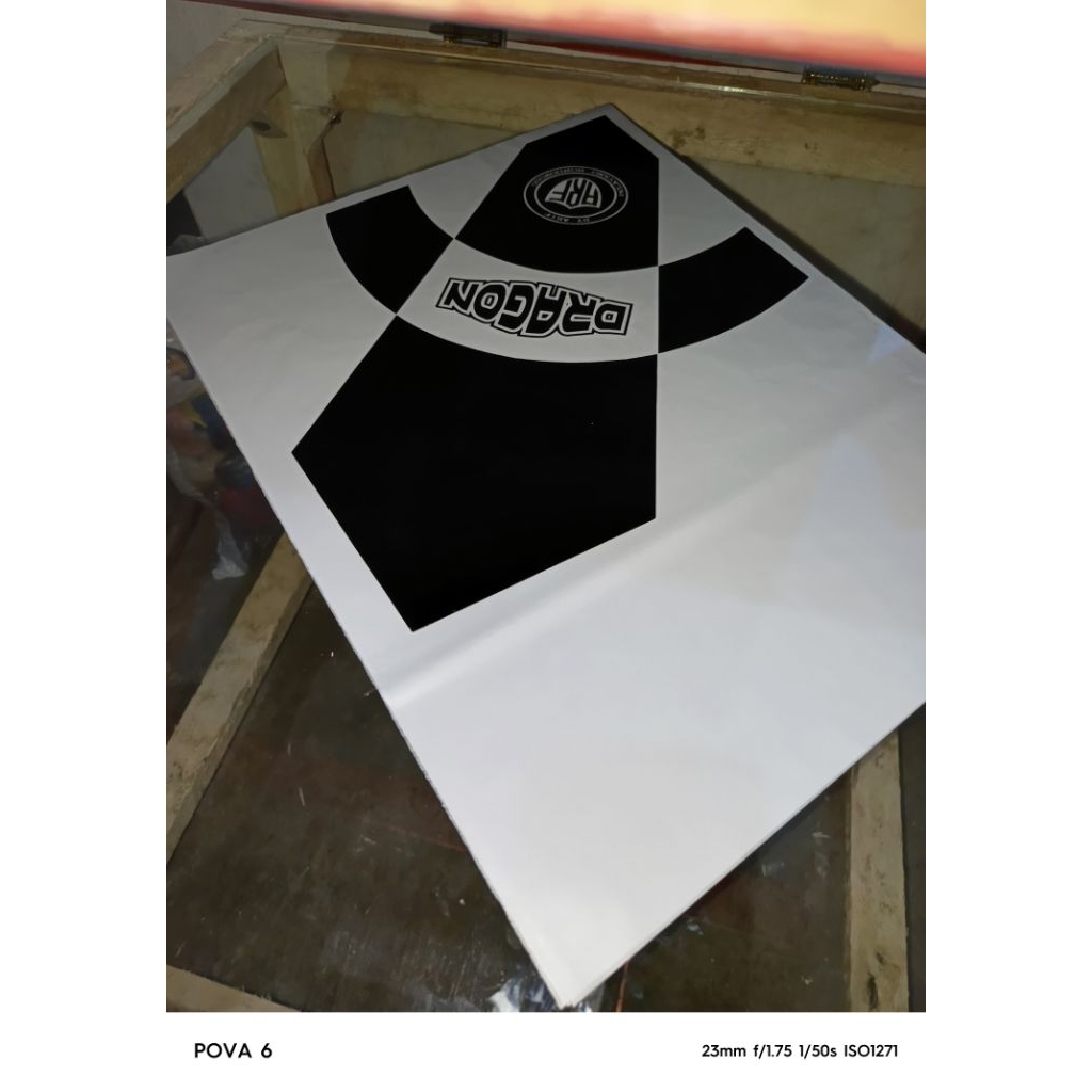 Jual (KERTAS SAJA) KERTAS LAYANGAN MODEL TERBARU JEBRET SERET | Shopee ...