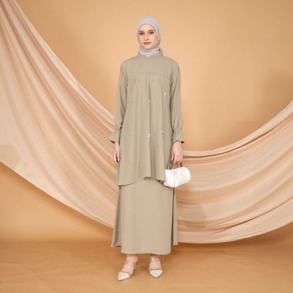 Jual SAARAHH set rok payet simple elegan Setelan Kurung Melayu Polos ...