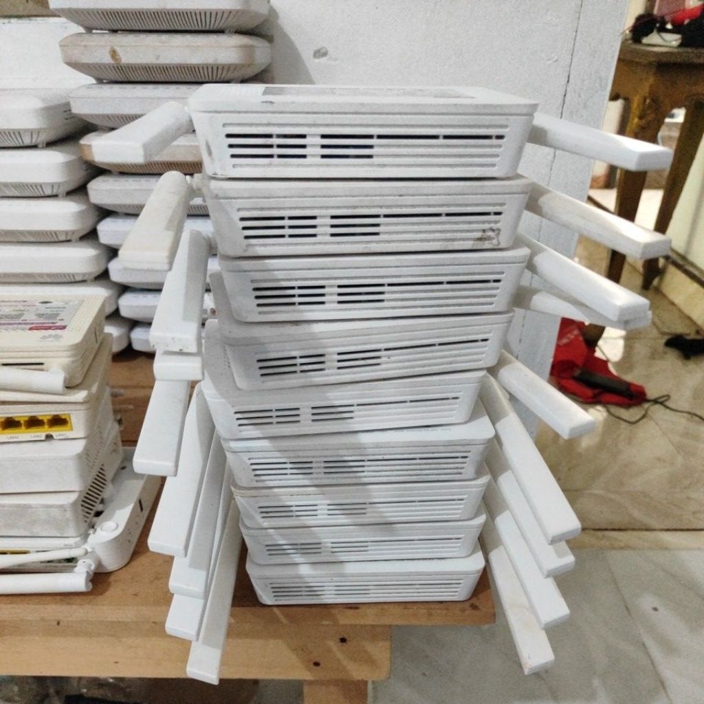 Jual Huawei 5V5 Port Biru Gpon unit + adaptor | Shopee Indonesia