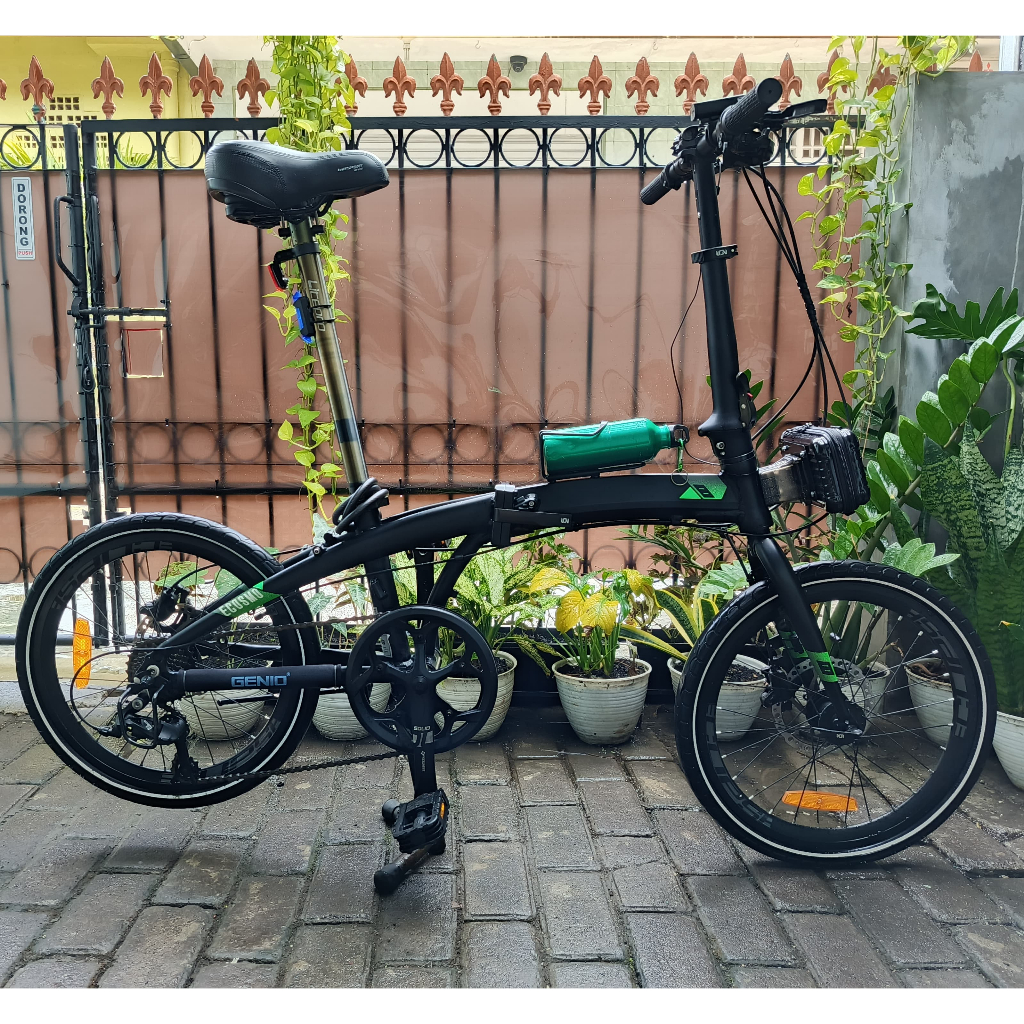 Jual Sepeda Lipat Seli Element Ecosmo 8 20 Inch Black Green - Special ...