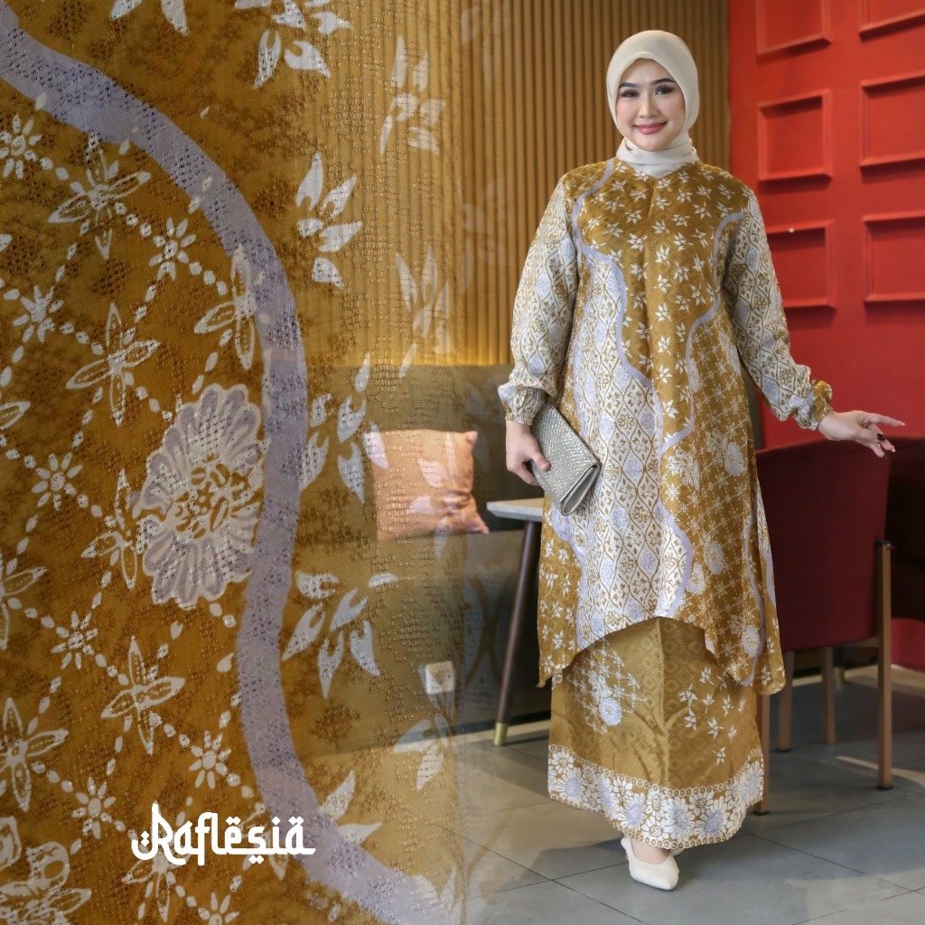 Jual Set Batik Rok Baju Kurung Melayu Dobby Sutra Motif Etnik Batik ...