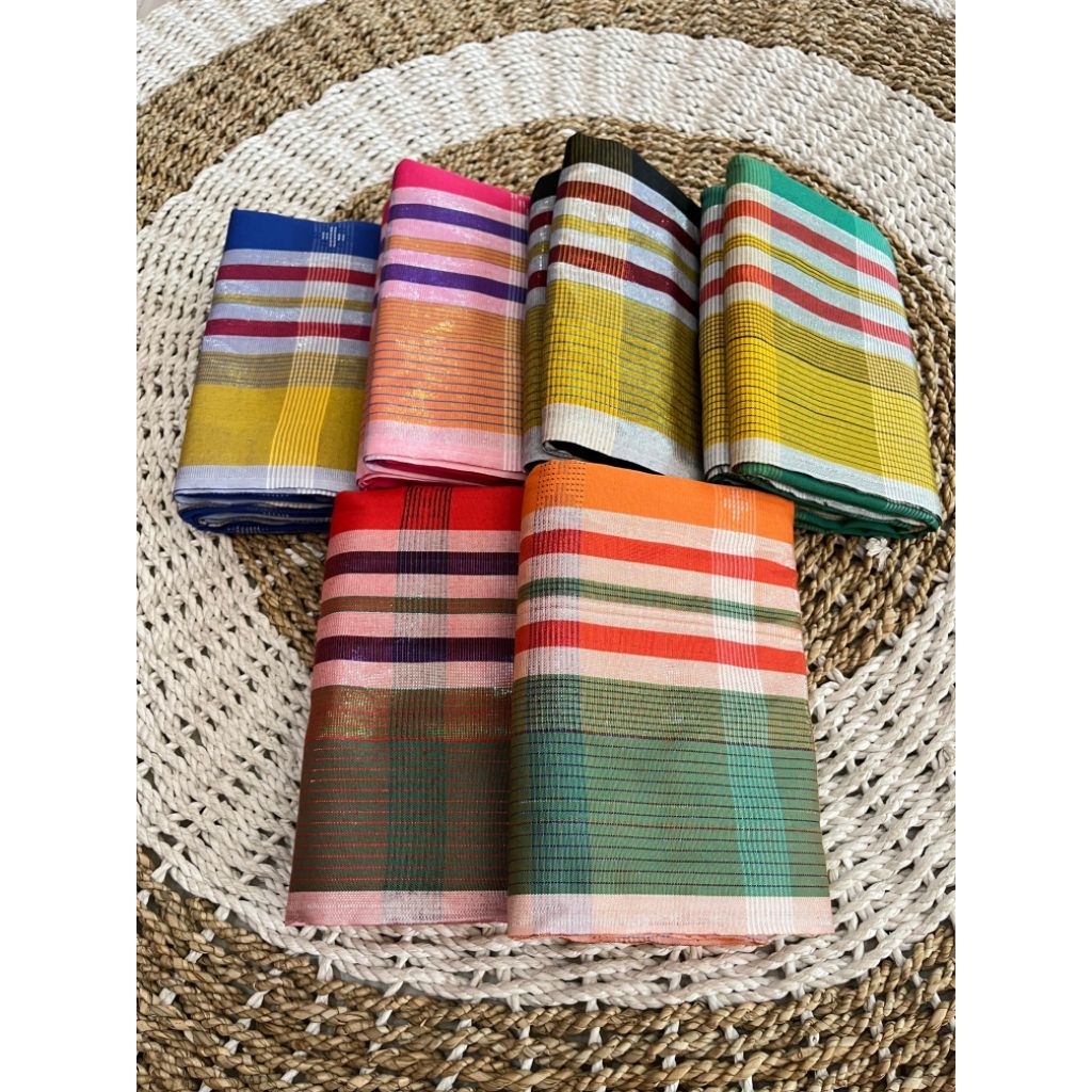 Jual Kain Sarung Buton, Sarung Khas Bau Bau BENANG EMAS METALIK ...