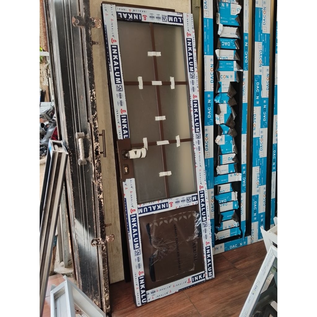 Jual Pintu Acp + Kaca variasi ornamen Kamar Mandi | Shopee Indonesia