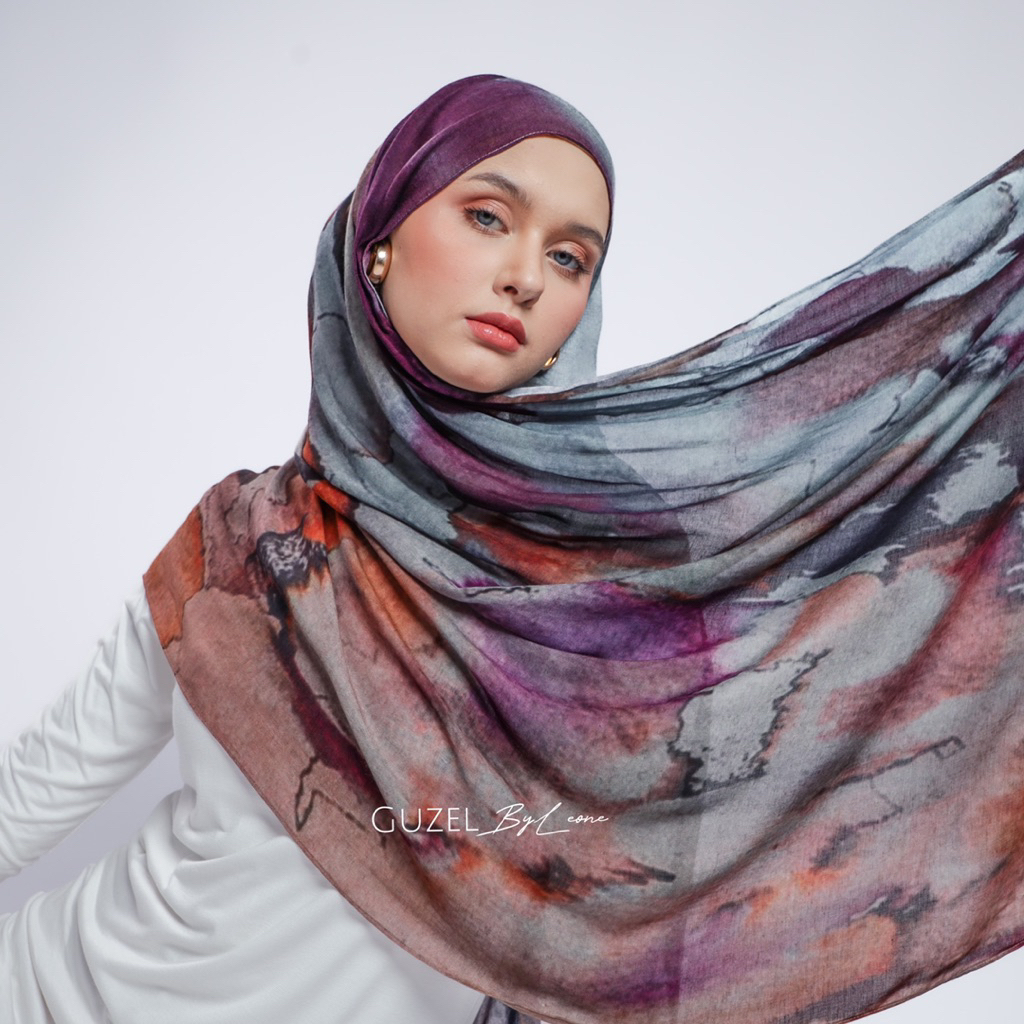 Jual Pashmina Viscose Gradasi Watercolor prints Guzel Series | Ready stok | Shopee Indonesia