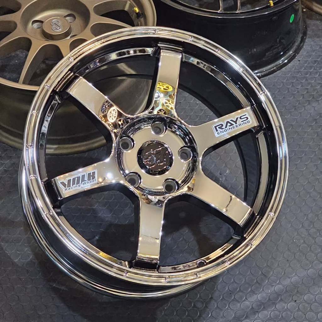 Jual Velg Volk Rays TE37 - SBC Ring 17 Lebar 7,5 ET 35 PCD 5x114 Warna ...