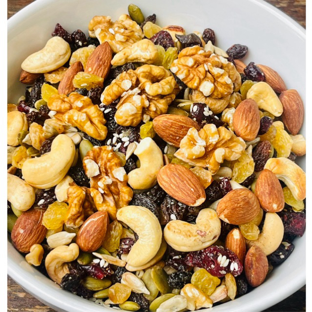 Jual TRAIL MIX PREMIUM CEMILAN DIET DAN SEHAT 500 GR | Shopee Indonesia