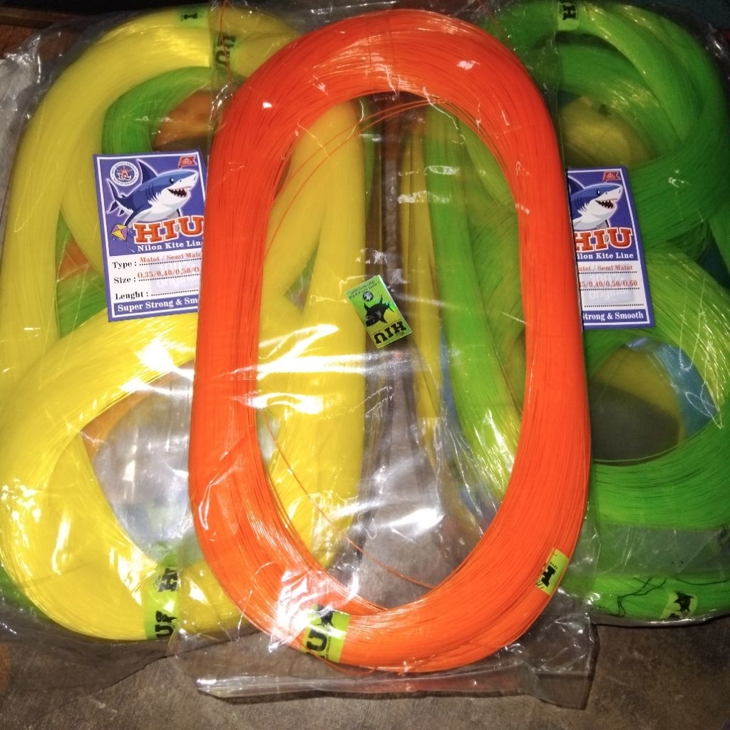 Jual kenur Layangan Super Merk Hiu size 050 | Shopee Indonesia