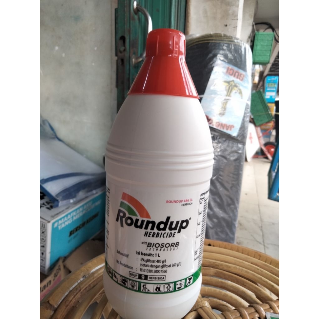 Jual Racun Rumput ROUNDUP, 486SL, 1Liter Pembasmi Ampuh | Shopee Indonesia