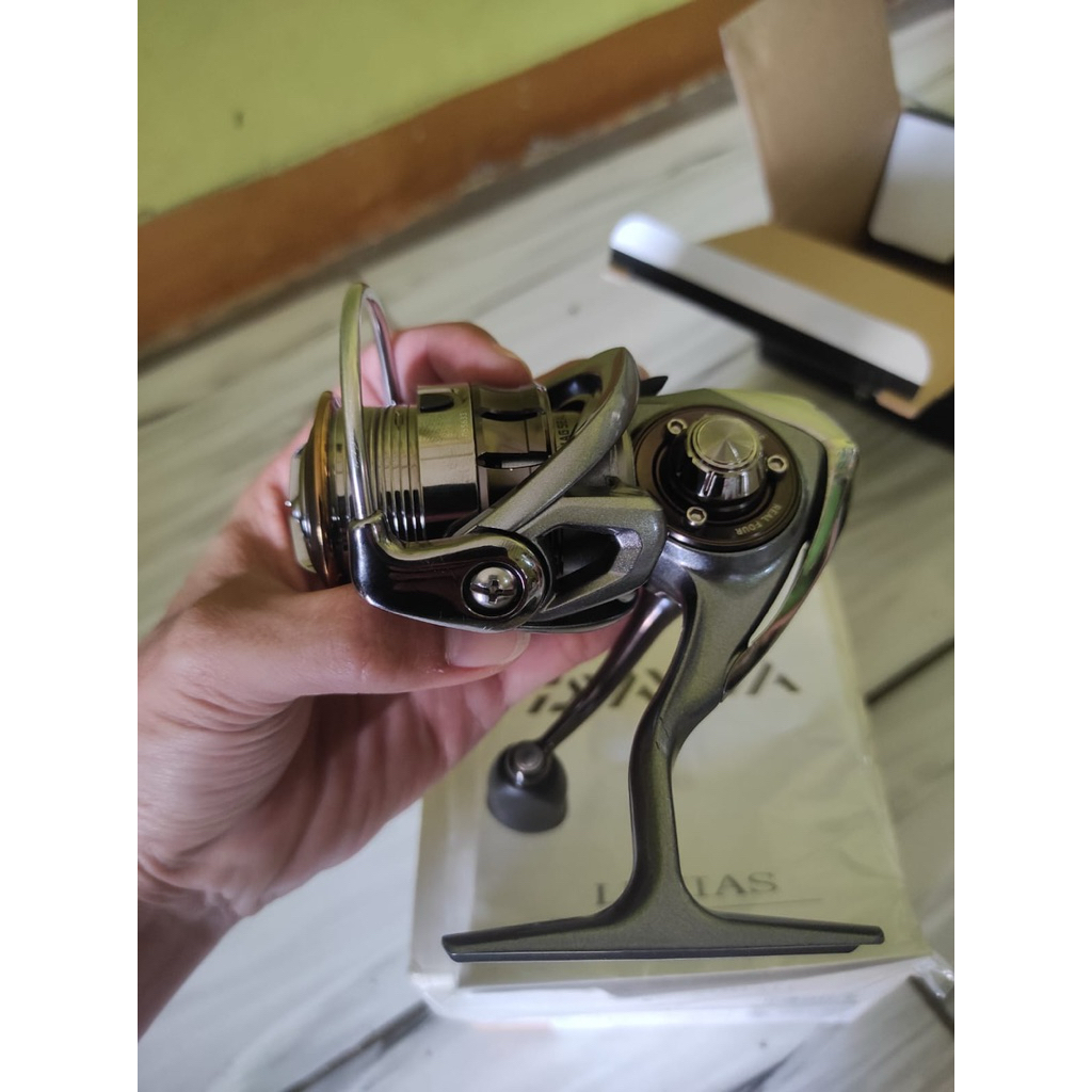 Jual Daiwa Luvias robot 2004h | Shopee Indonesia