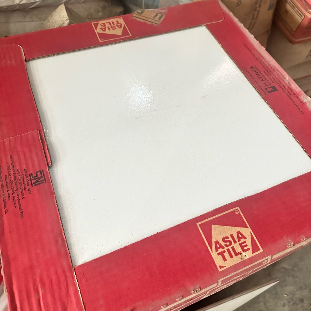 Jual Keramik Putih 40 x 40 cm Murano (Glossy) Asia Tile / Keramik 40x40 ...
