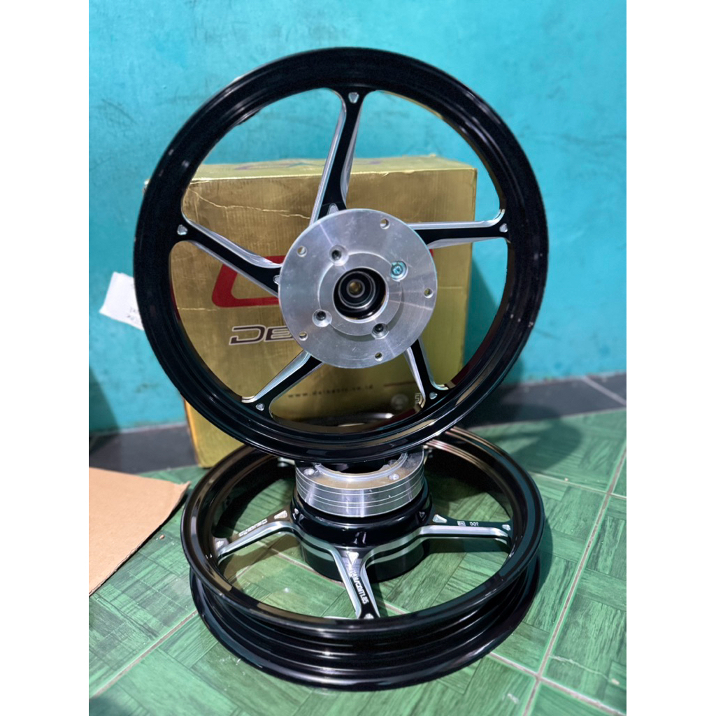Jual Velg VND/DELKEVIC Ring 14 PNP ADV160 CBS/ABS | Shopee Indonesia