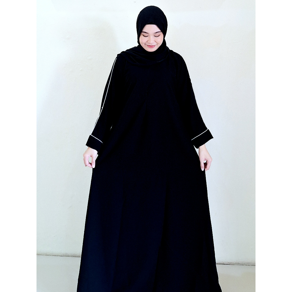 Jual Abaya Hitam Polos Lis Tangan Gamis Hitam Polos Lis Ditanam Bukan ...