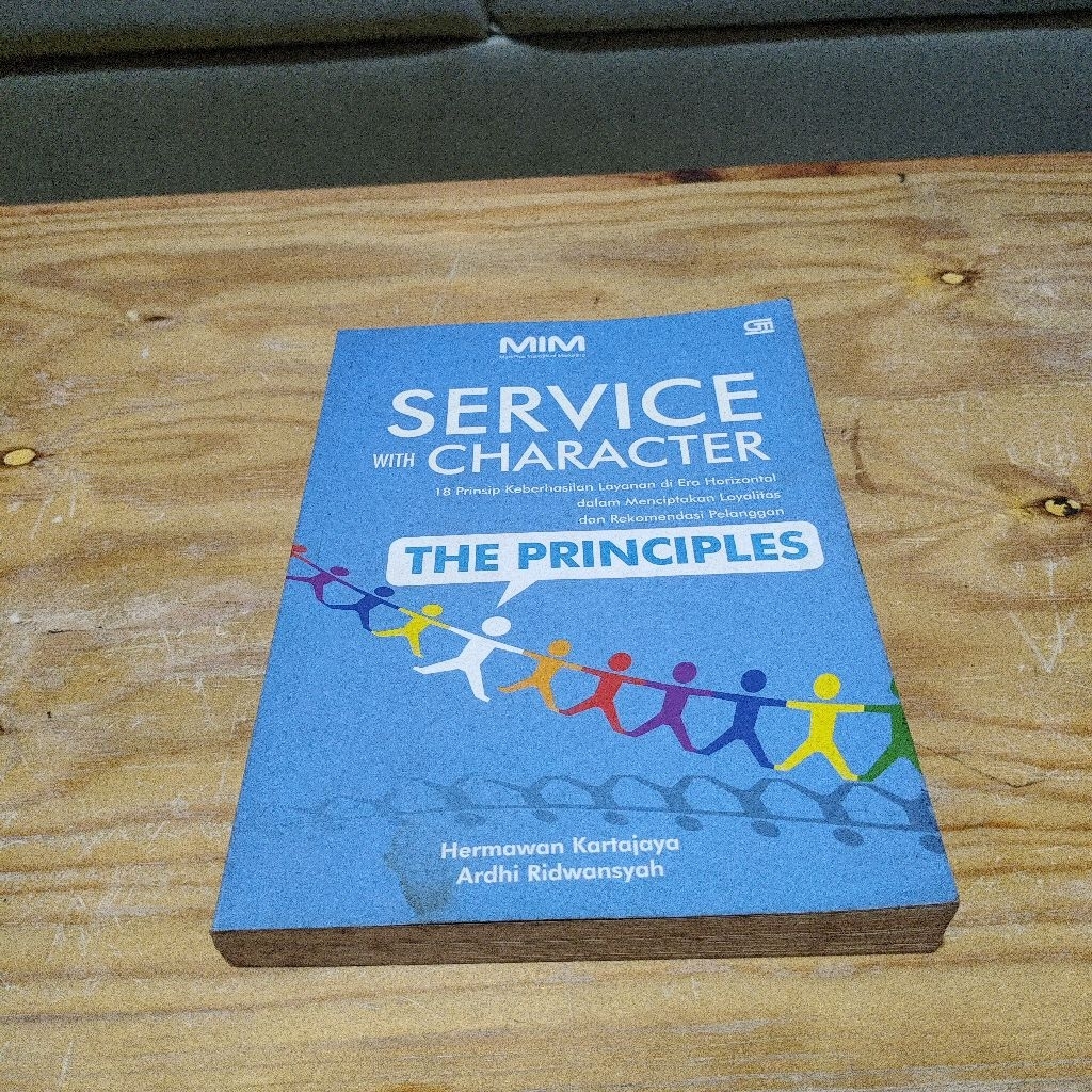 Jual Buku Service with Character | Shopee Indonesia