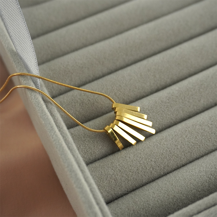 Jual Kalung Rumbai Gold Aksesoris Wanita Fashionable Style Elegan ...