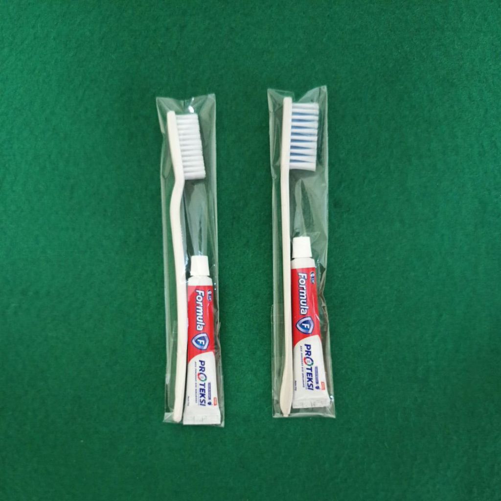 Jual sikat gigi hotel set odol halus / super formula 10g 100pcs ...