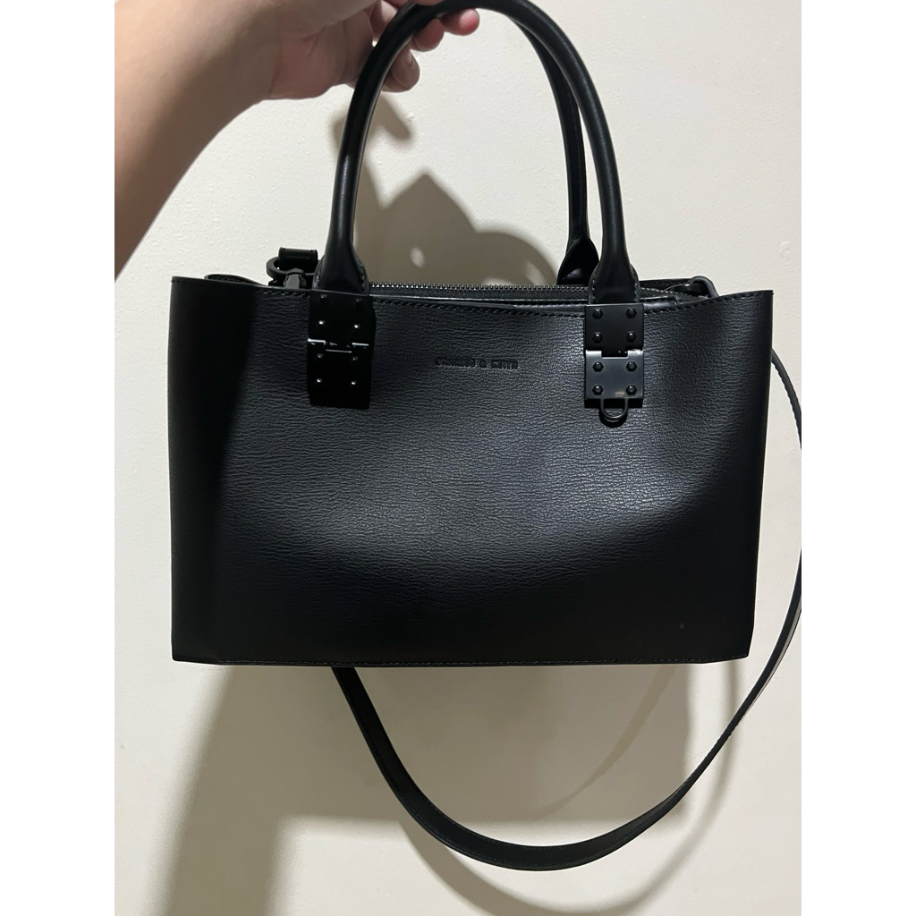 Jual Charles and Keith ORI bag ada dust bag preloved | Shopee Indonesia