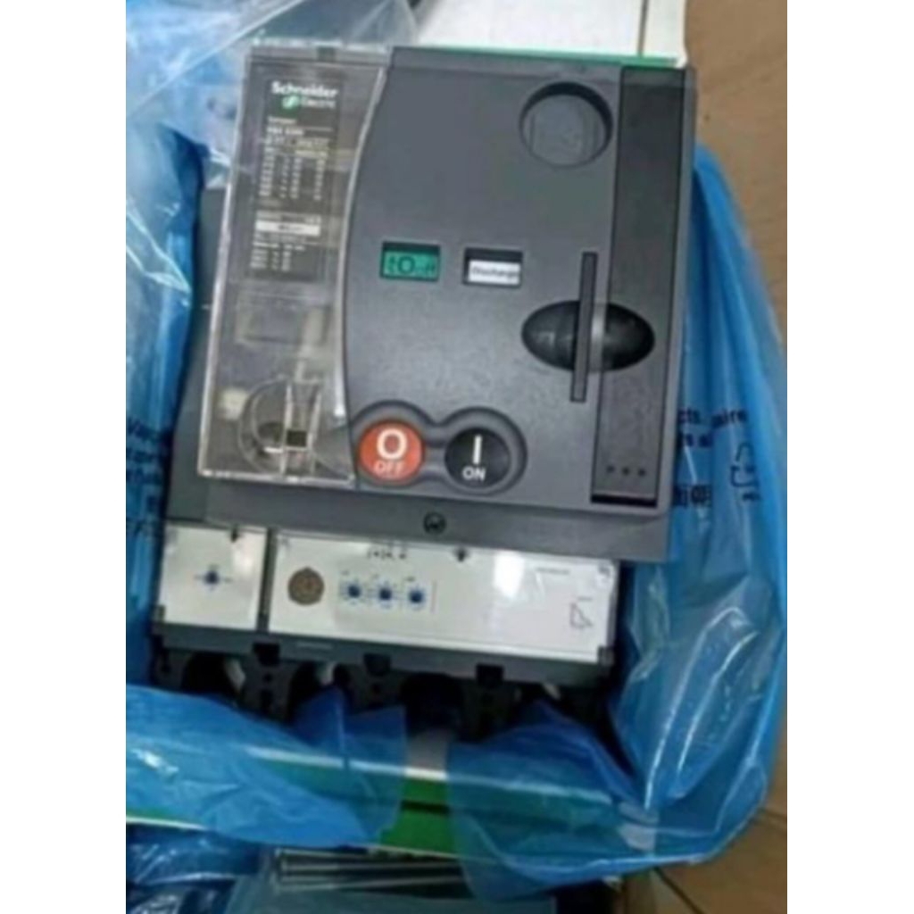 Jual MCCB BREAKER 400N 4P 400A+MOTORIZED UVT NEW SCHNEIDER | Shopee ...