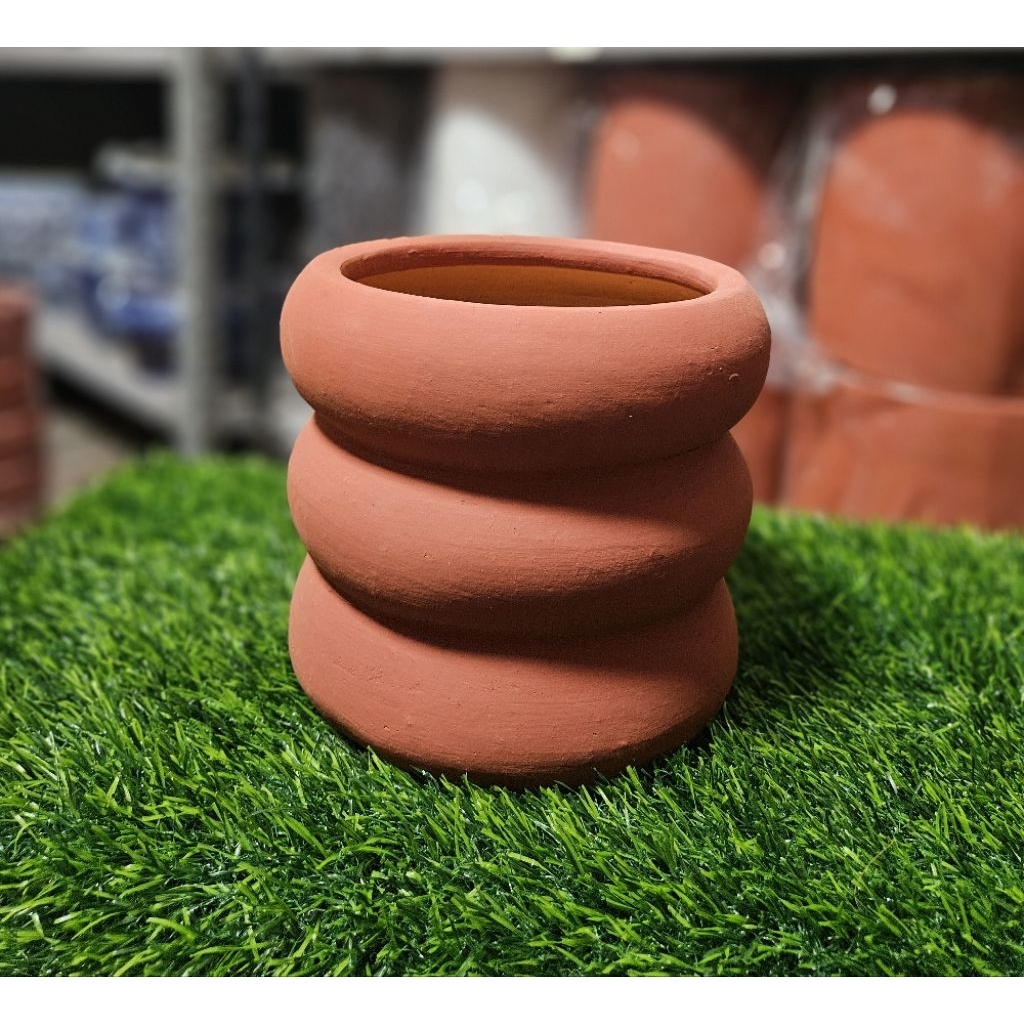 Jual Pot Tanah Liat Motif Donat Tumpuk Tiga D17T19 / Pot Terakota / Pot ...
