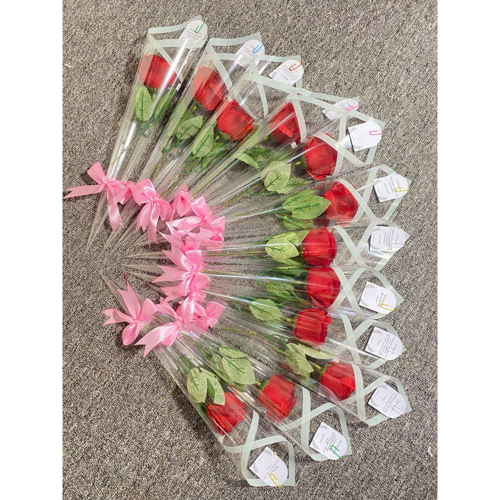 Jual Buket mawar setangkai transparan low budget mika tebal buket bunga ...