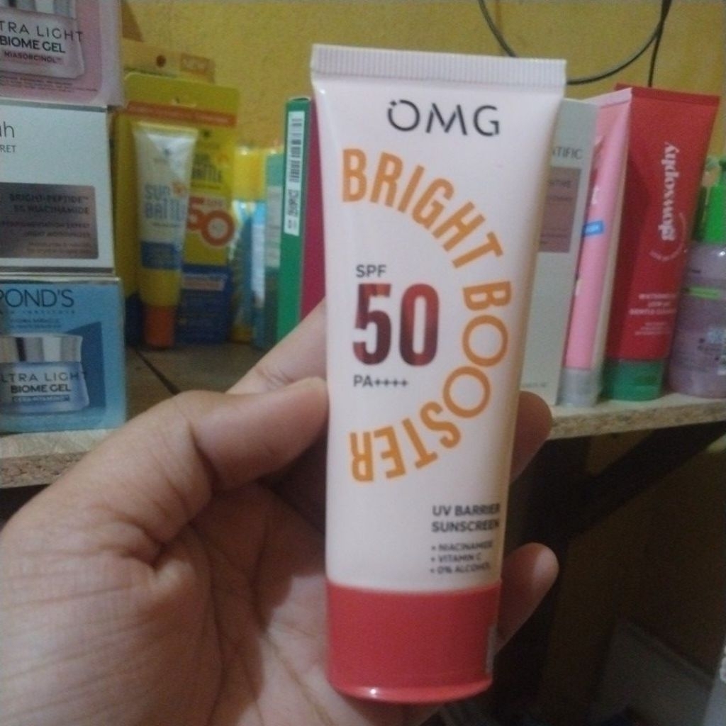 Jual OMG UV Barrier Sunscreen Bright Booster SPF 50 PA++++ 25mlOMG Oh ...