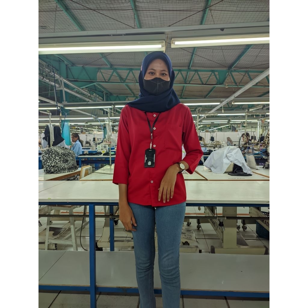 Jual kemeja merah cabe wanita/kemeja polos cewe/kemeja QC garment ...