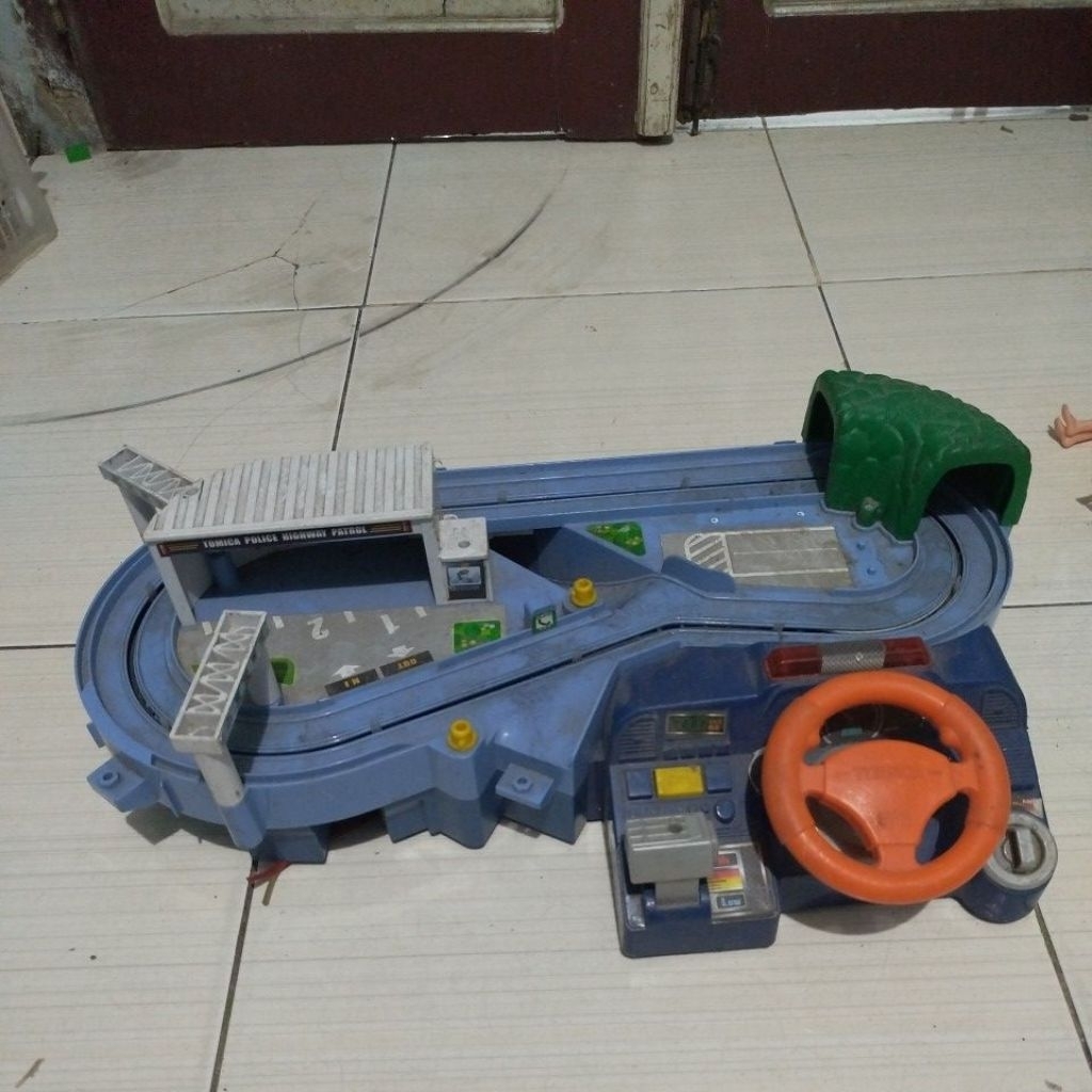 Jual Diorama Ori Tomi Gede (baca deskripsi) | Shopee Indonesia