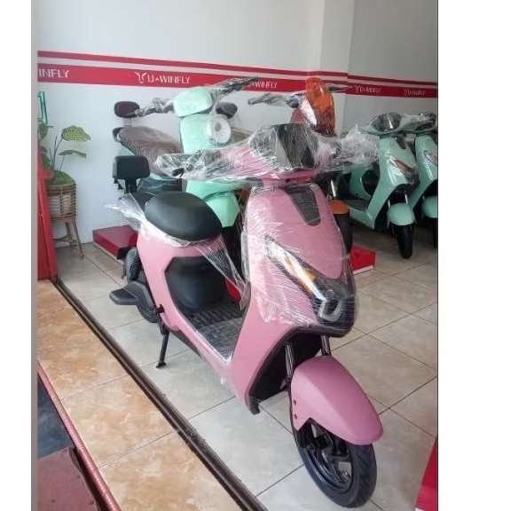 Jual SEPEDA LISTRIK UWINFLY D65 PINK ORIGINAL | Shopee Indonesia