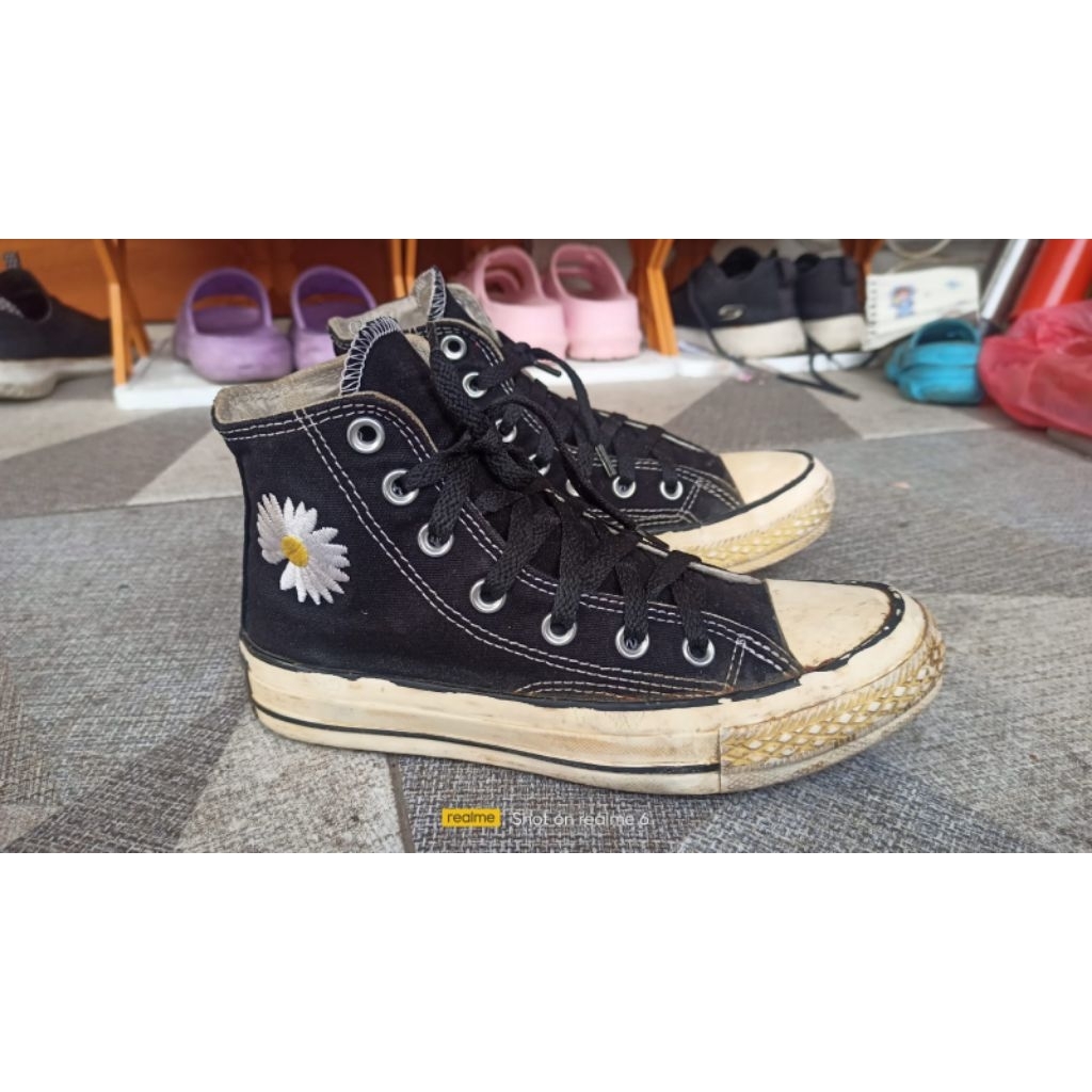 Jual sepatu sneakers cewek kanvas Converse 36 second | Shopee Indonesia