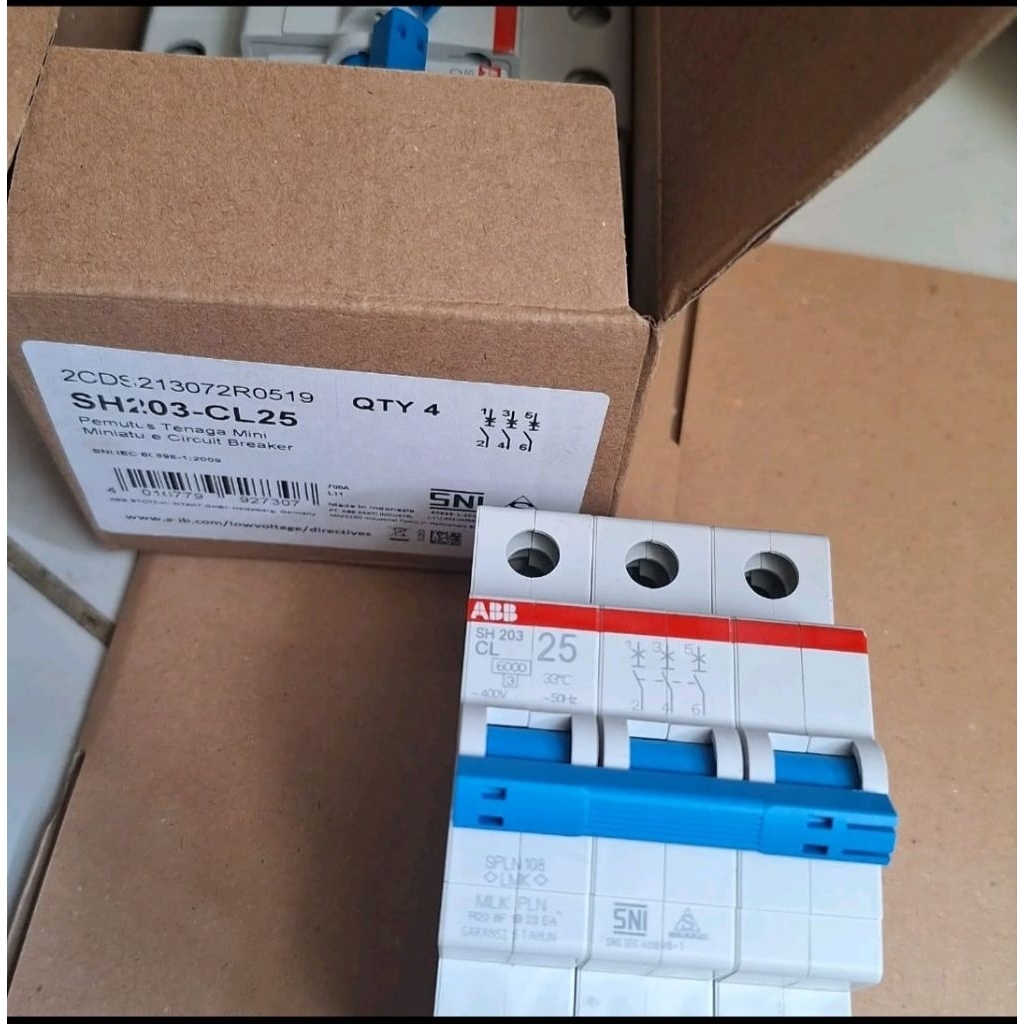 Jual mcb abb standar PLN 25a 3phase | Shopee Indonesia