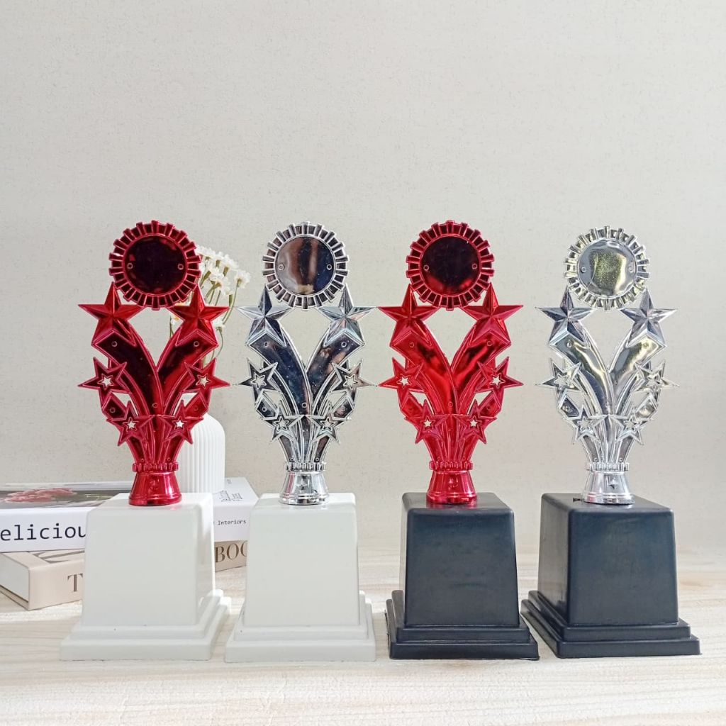 Jual Piala/Trophy Lomba Agustusan Hadiah Agustusan Lomba 17an Lomba 17 ...