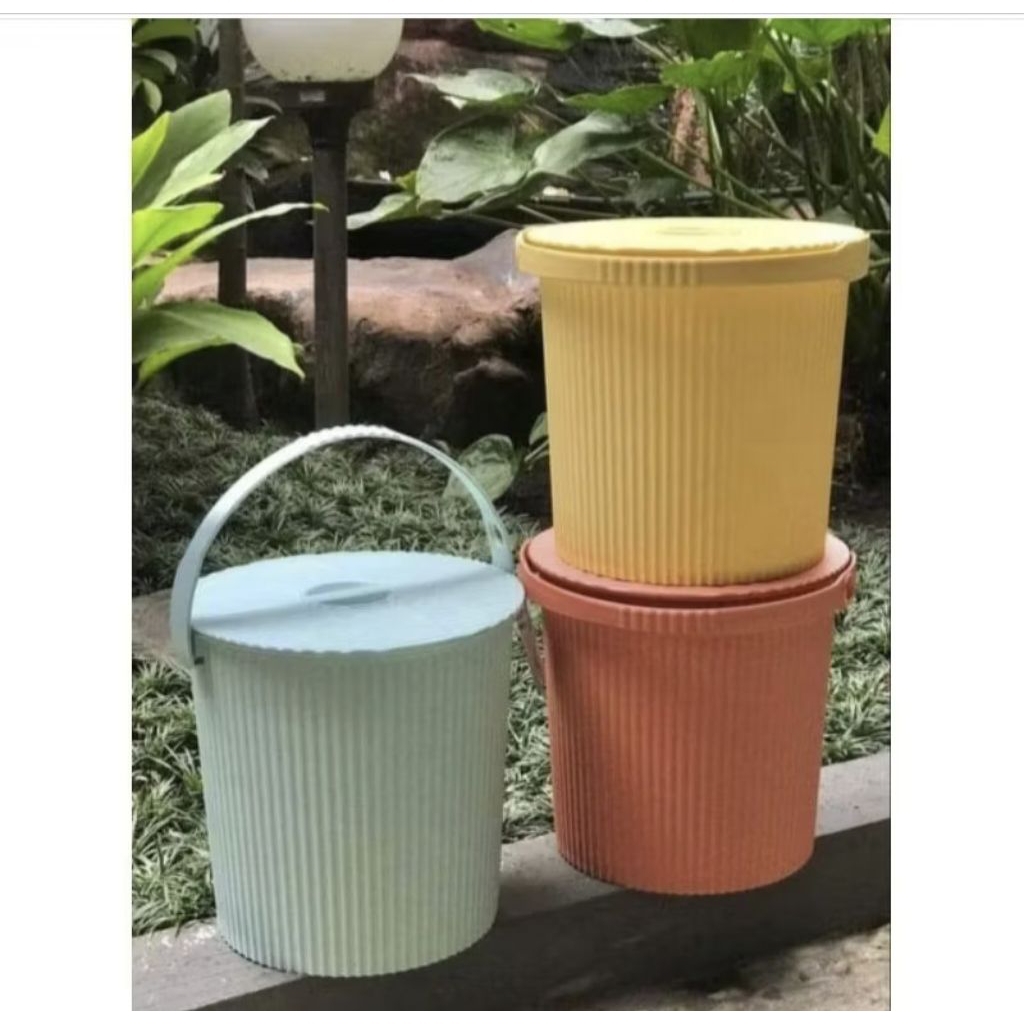 Jual M1 EMBER MINIMALIS KAPASITAS 10 L TUTUP EMBER AESTHETIC | Shopee ...