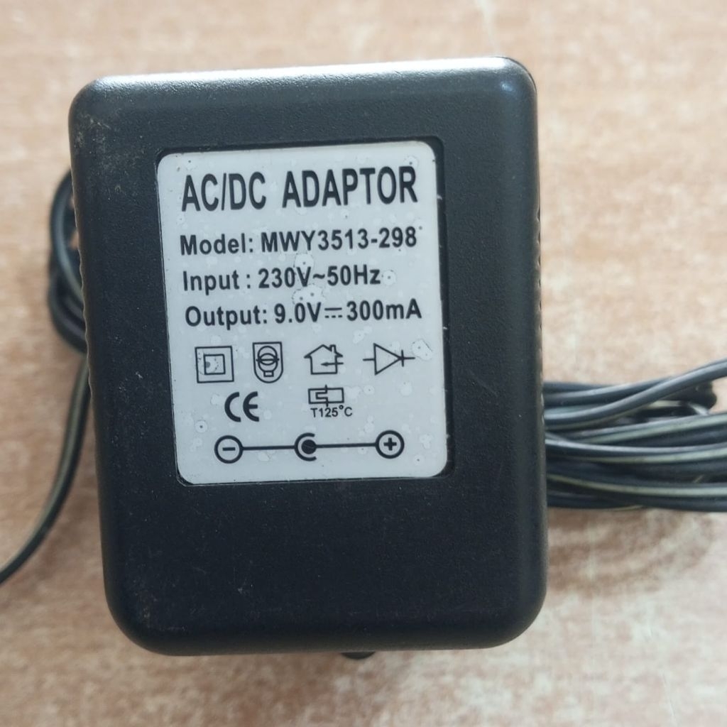 Jual ADAPTOR 9.0V 300mA JACK STANDAR BEKAS HIDUP NORMAL | Shopee Indonesia
