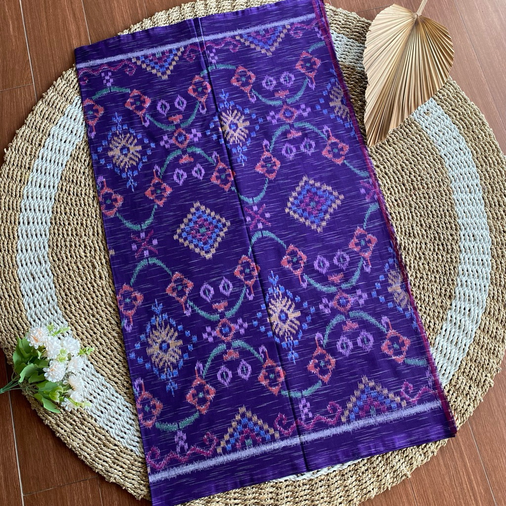 Jual KAIN TENUN ENDEK MOTIF PATRA WAJIK DOUBLE IKAT UNGU TUA GRINGSING ...