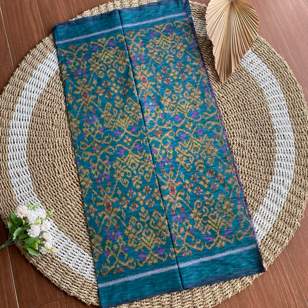 Jual KAIN TENUN ENDEK KHAS BALI MOTIF PATRA DOUBLE IKAT HIJAU GRINGSING ...