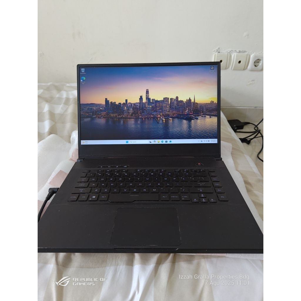 Jual LAPTOP GAMING ASUS ROG ZEPHYRUS M GU502GV RTX2060 | Shopee Indonesia