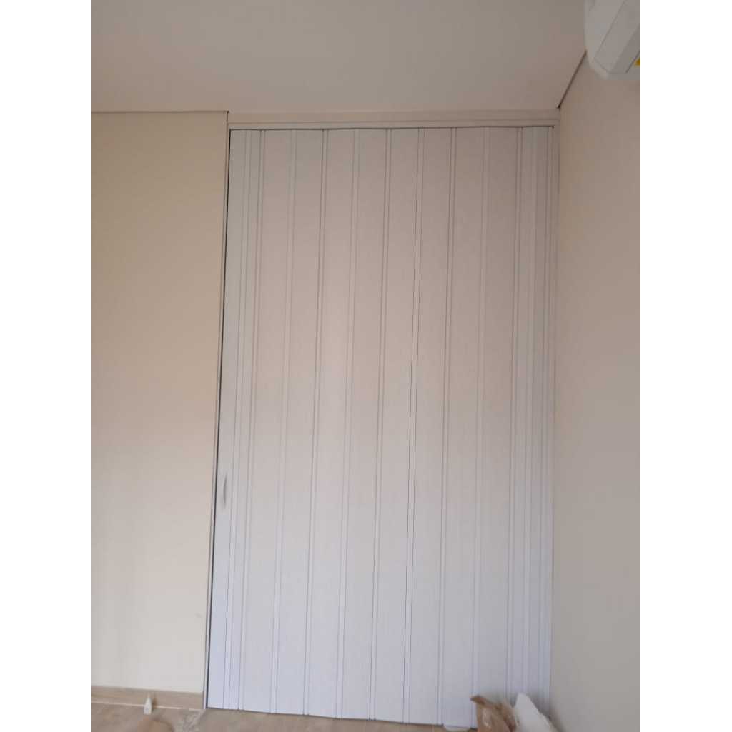 Jual PINTU LIPAT PVC MODEL POLOS/ FOOLDING DOOR PVC / PINTU PVC ...
