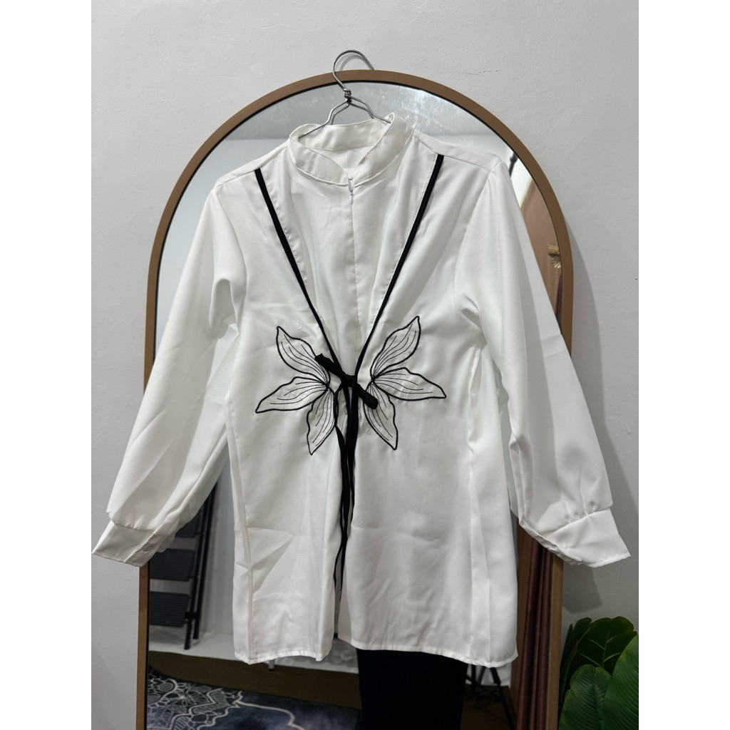 Jual ( Preloved ) Kemeja Bunga Bordir | Shopee Indonesia