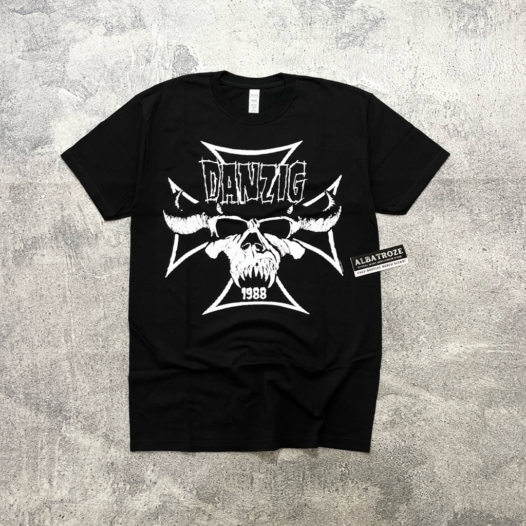 Jual T-SHIRT / KAOS BAND OFFICIAL DANZIG - CROSS | Shopee Indonesia
