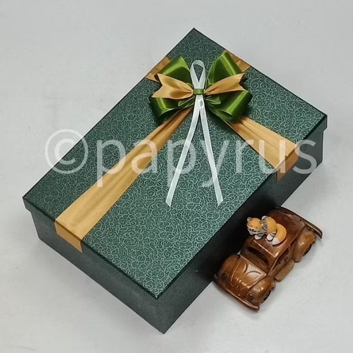 Jual PAPYRUS 20x30 Tinggi 10cm Kotak Kado Gift Box Hardbox Hampers Hadiah V2 | Shopee Indonesia