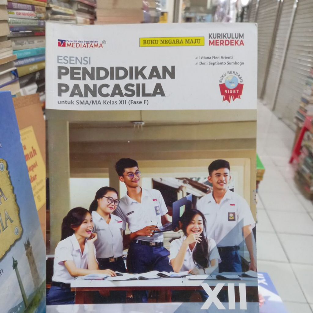 Jual ESENSI PENDIDIKAN PANCASILA UNTUK SMA KELAS XII FASE F K-MERDEKA | Shopee Indonesia
