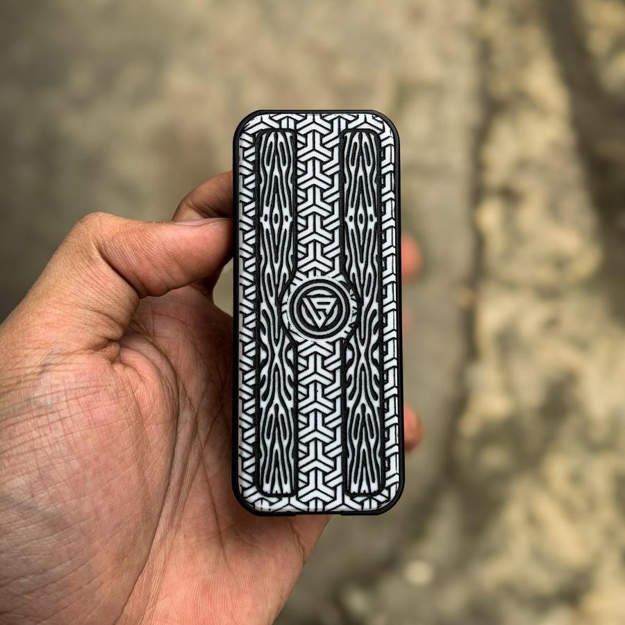 Jual PANEL CASE TRML T99 ACRYLIC WHITE BLACK DIFFUSION | Shopee Indonesia
