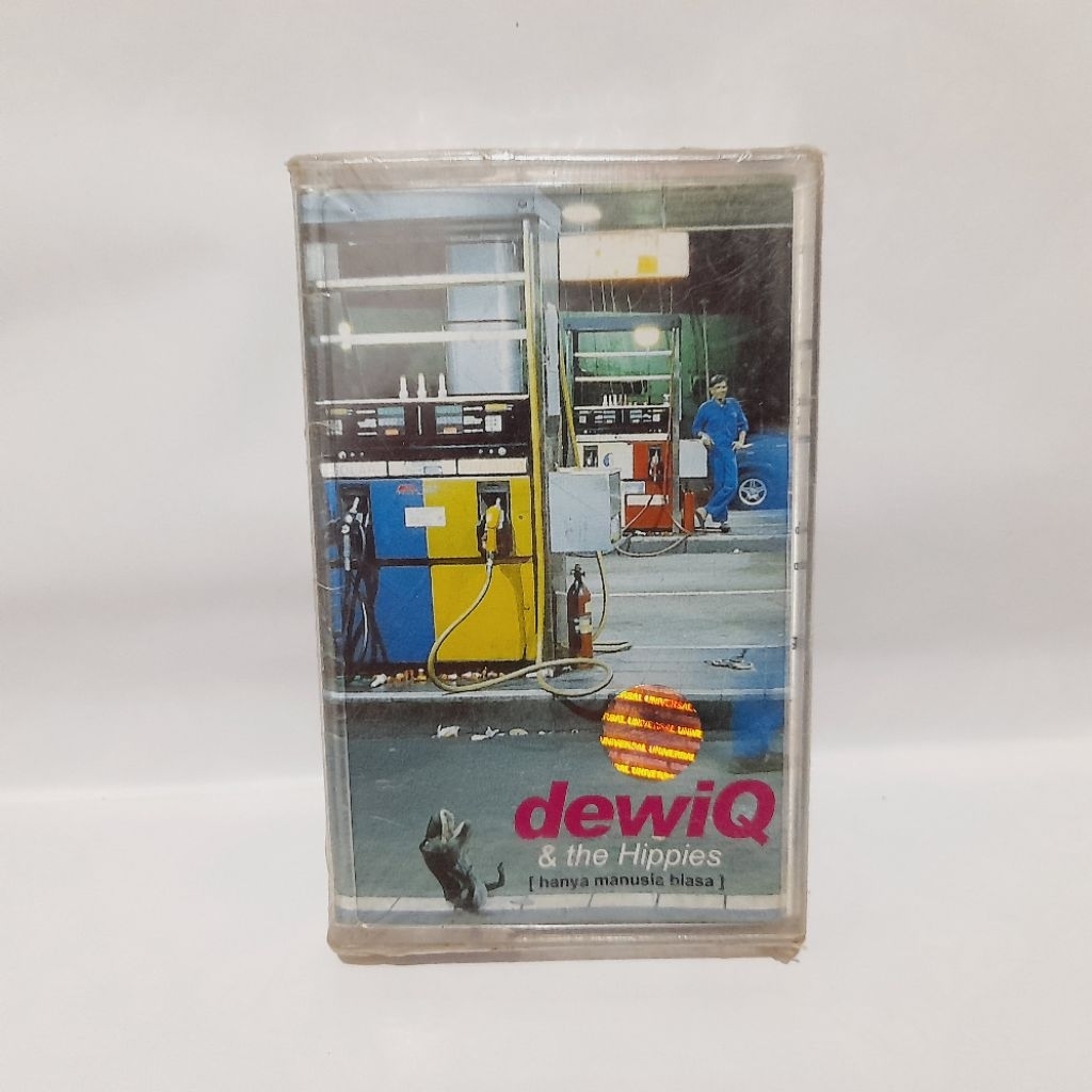 Jual Kaset Dewiq & The Hippies - Hanya Manusia Biasa (Segel) | Shopee ...