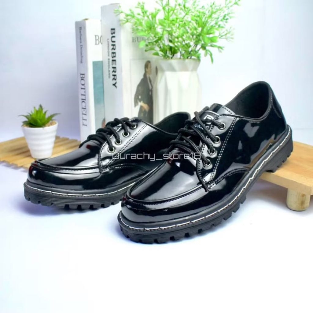 Jual PROMO FREE BOX !! SEPATU OXFORD LOAFER DR MARTENS LOW FULL HITAM ...