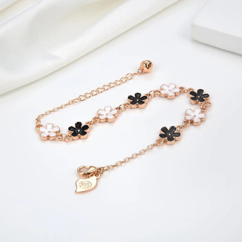 Jual COD Gelang Bunga Mewah Wanita Gelang Titanium Semanggi Niche ...