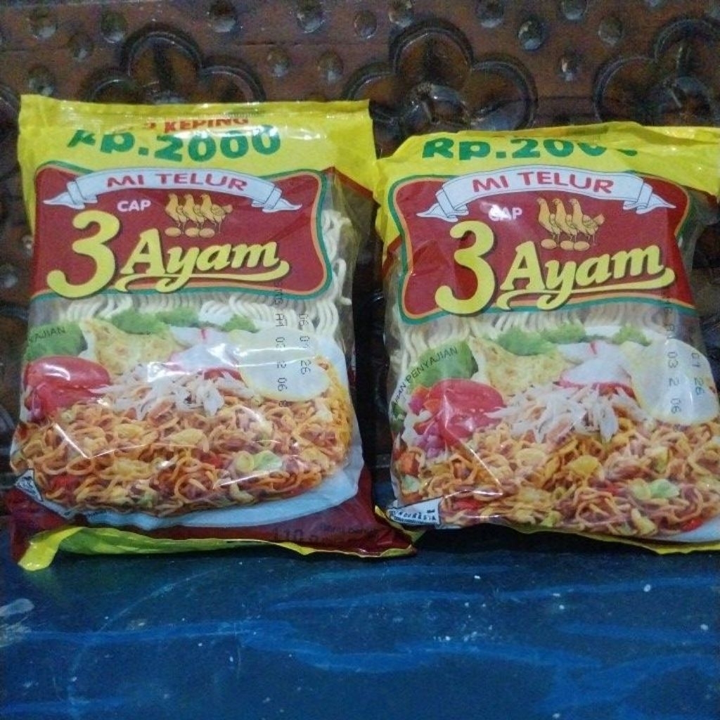 Jual mi telur cap 3 ayam isi 2 keping, mie telur cap tiga ayam, 3 ayam ...